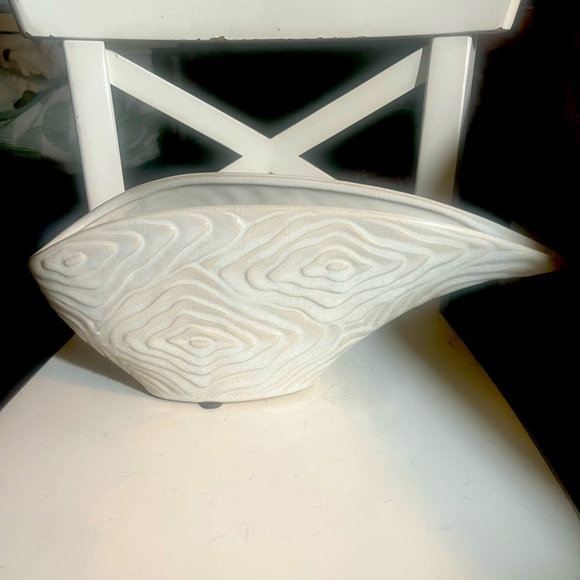 Art | Ceramic Vessel With Wave Pattern Length 1 Height 5b100 | Poshmark